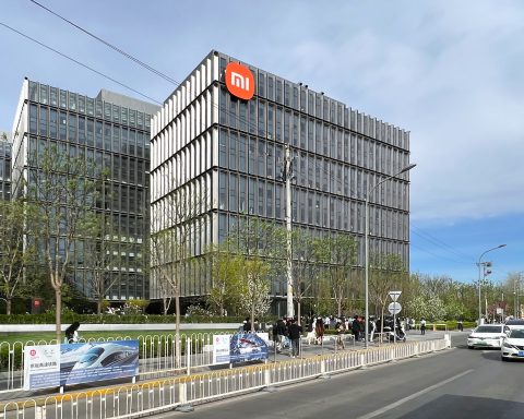 Abu Dhabi’s MGX Eyes Massive $25 Billion Fund to Power AI Investment ...